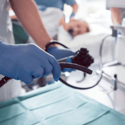 Médico Internista - Hospital Boutique Río Bamba